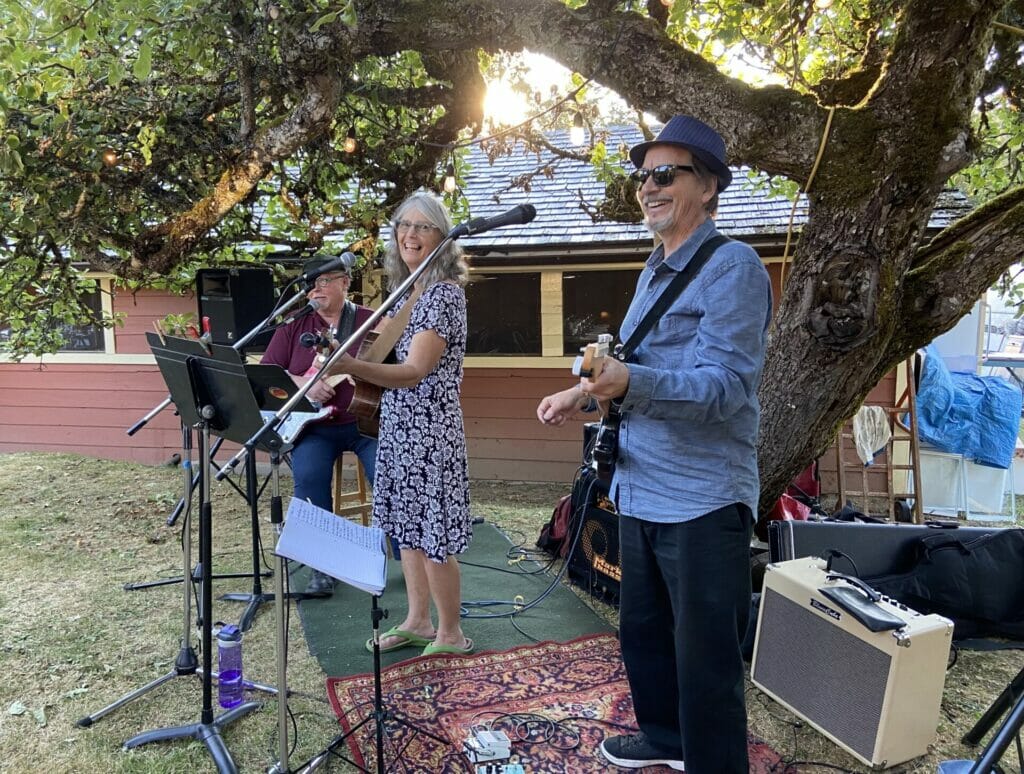 Community park fundraising nears finish line - Salt Spring Island news